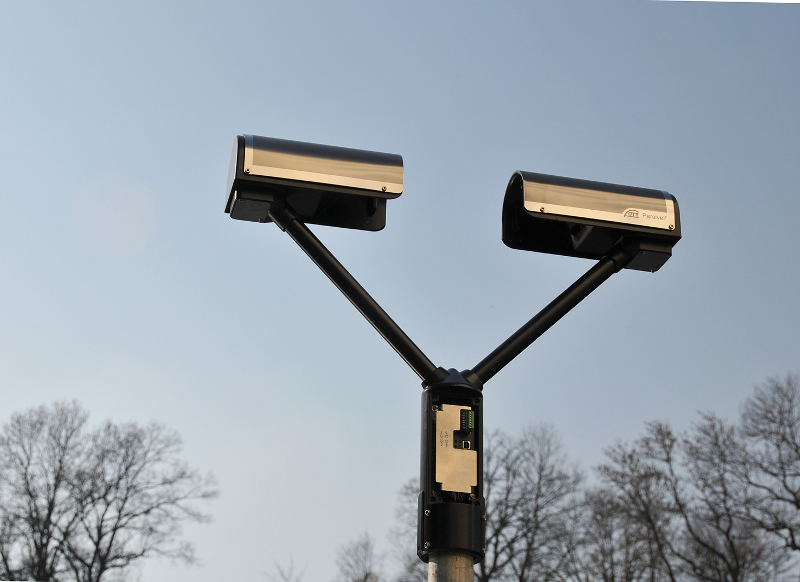 Disdrómetro óptico de bajo costo para la determinación del tamaño y ...